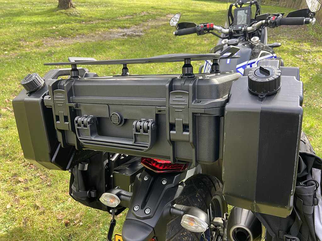 OVERLAND RIDER PELICASE TOP BOX WITH INTEGRATED FUEL/WATER CARRYING ...