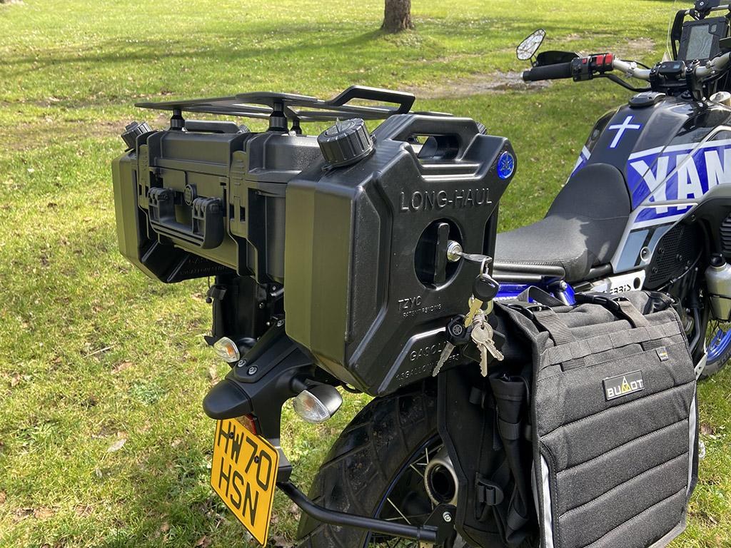 OVERLAND RIDER PELICASE TOP BOX WITH INTEGRATED FUEL/WATER CARRYING ...